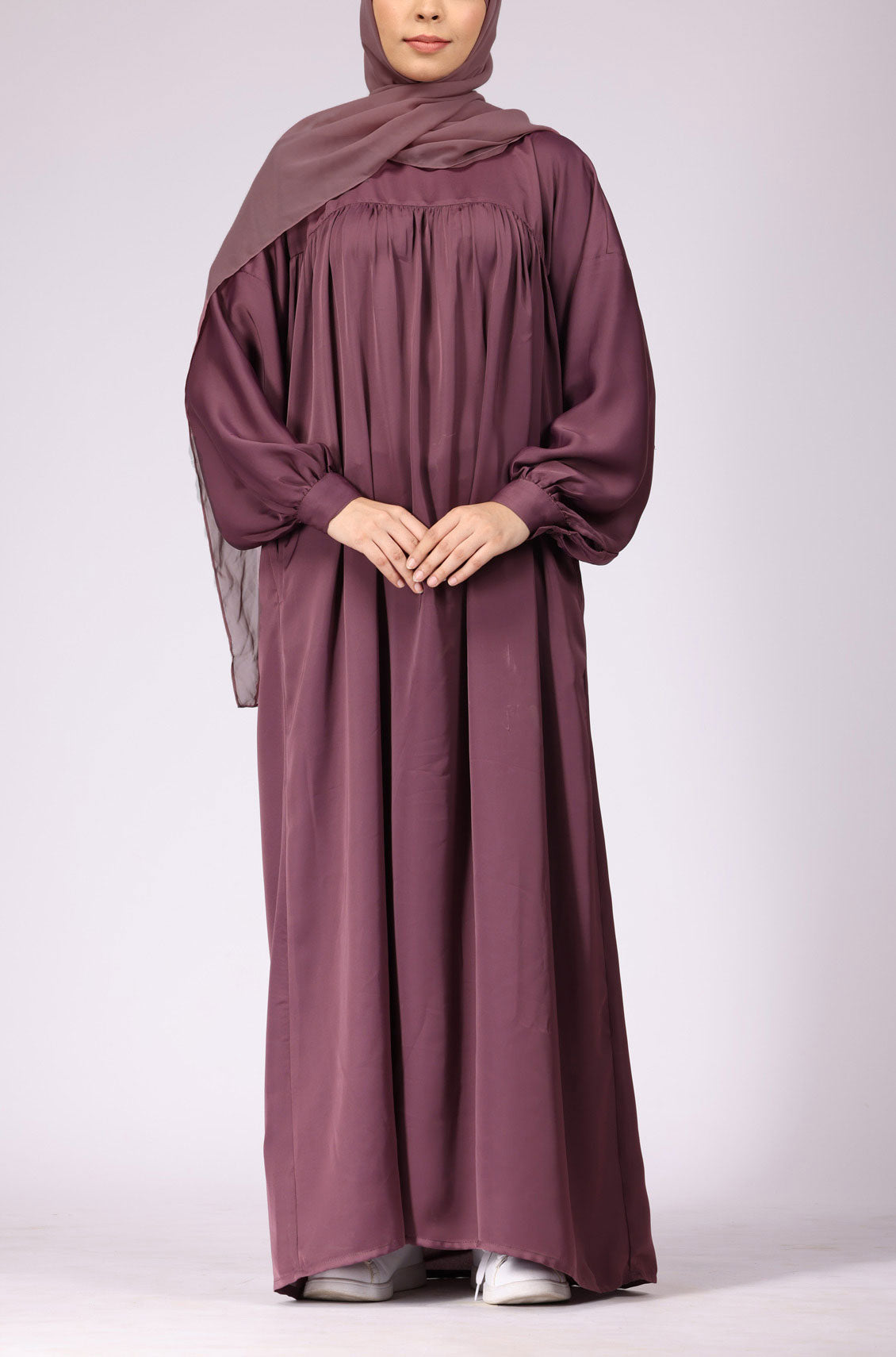 Buy Simple Abaya Online | New Abaya Designs – OnlyModest
